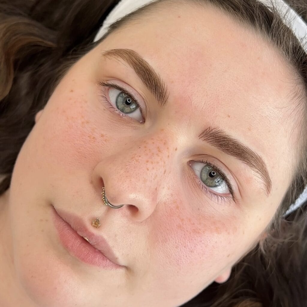 Permanent Makeup For Hot Climates: The Perfect Solution | DAELA